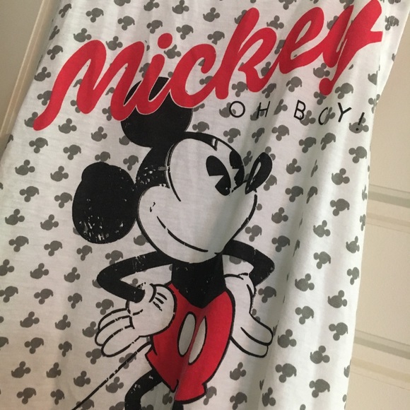 Disney | Tops | Disney Mickey Mouse Tank Xl Juniors 442 | Poshmark